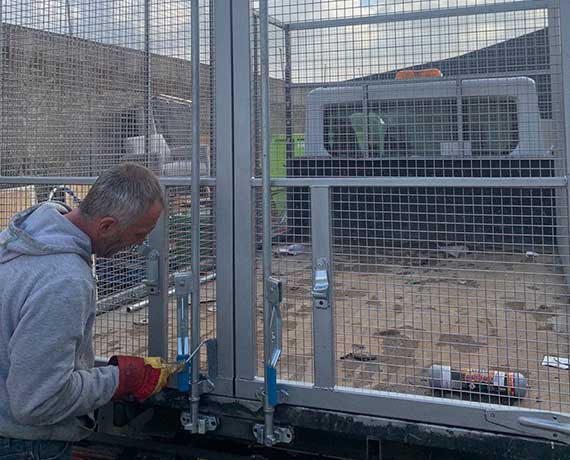 StarTipp - Heavy-Duty Tipper Van Cages for All Business Needs